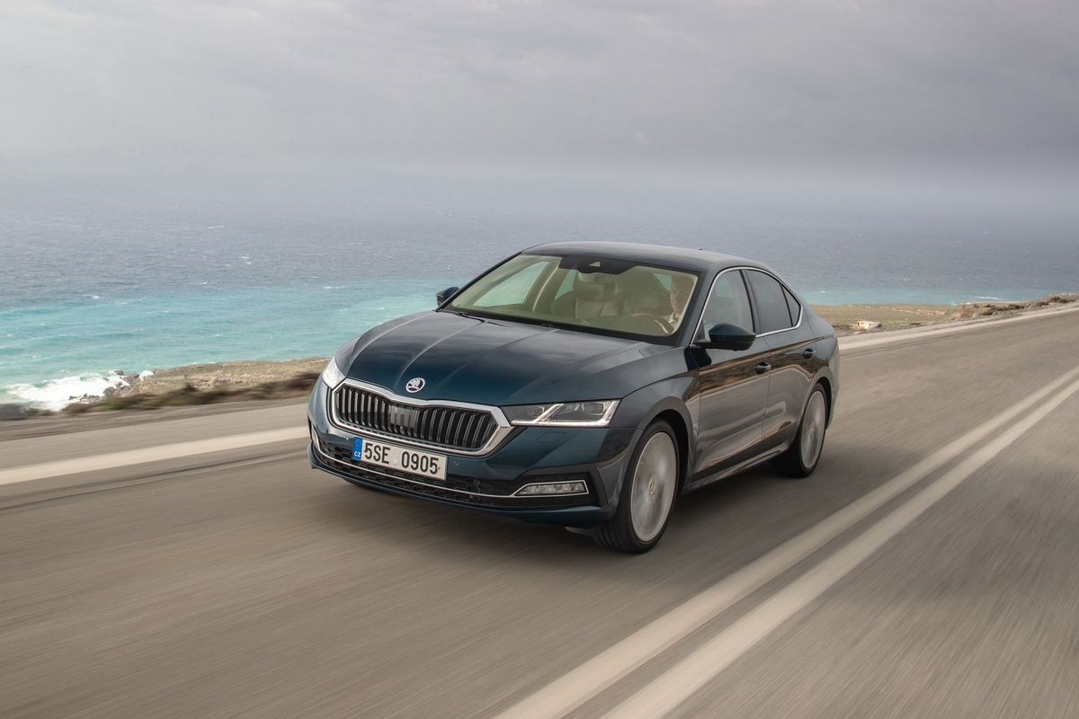 Skoda Octavia Limousine Limousine - Benzin, Benzin MHEV oder Diesel ...