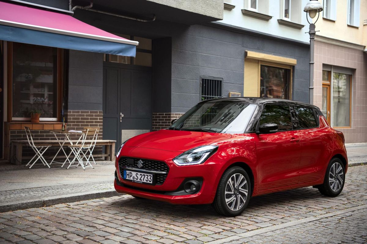 Suzuki Swift Hatchback – Petrol MHEV, starting at 16200 £ | DriveDuel UK
