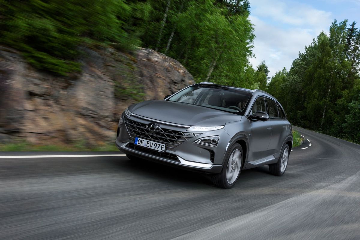 Hyundai Nexo SUV – Hydrogen, starting at 66400 £ | DriveDuel UK